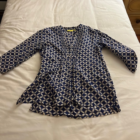 Roberta Roller Rabbit | Tops | Roller Rabbit Top | Poshmark